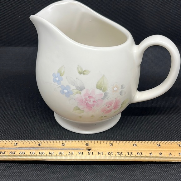 Kitchen | Pfaltzgraff Small Pitcher | Poshmark
